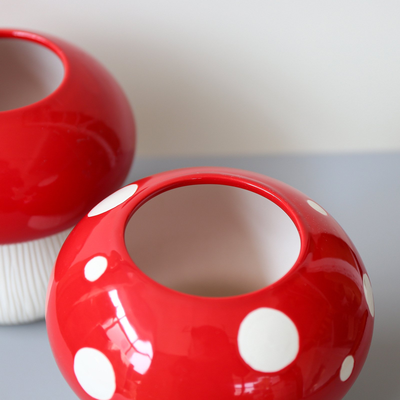 1Pc Wholesale Red Mushroom Shaped Ceramic Vase - Union Source