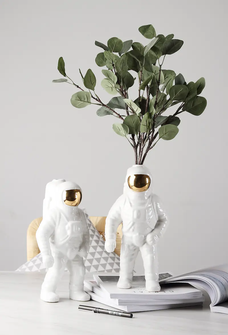 Wholesale Astronaut Design Ceramic Decorative Objects - Union Source