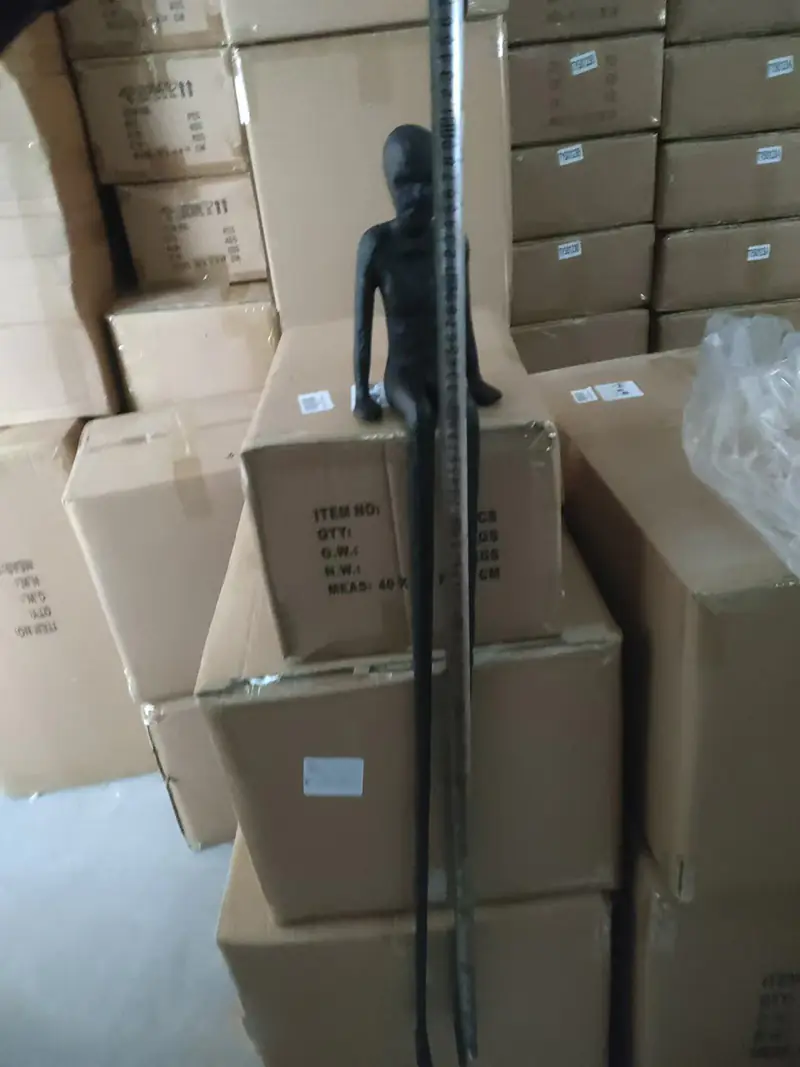 Wholesale Long-legged People Resin Sculpture - Union Source